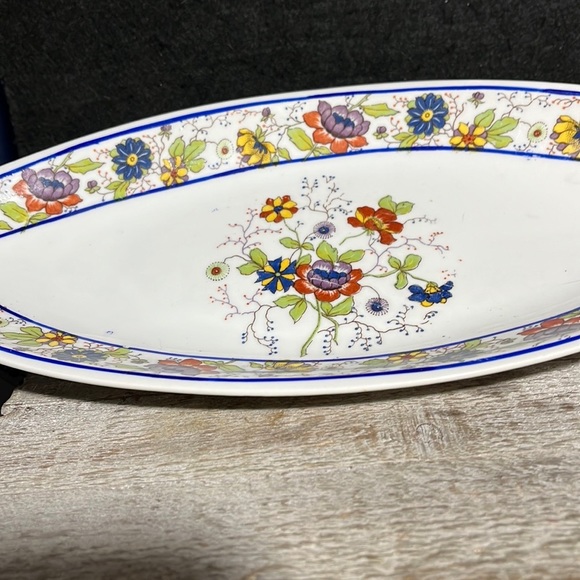 O G | Dining | Beautiful Oval Vegeatble Serving Dish By Otto Grunert ...
